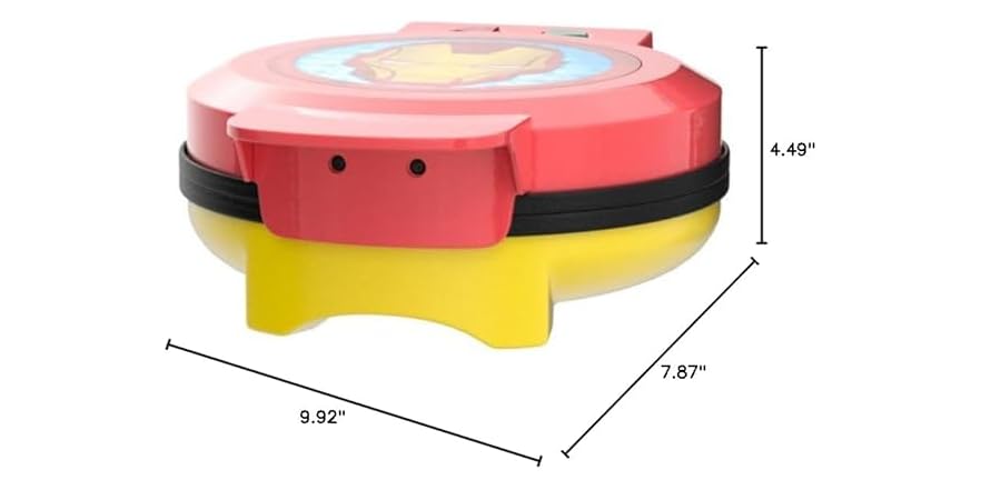 Uncanny Brands WM-MVC-IMA Iron Man Waffle Maker