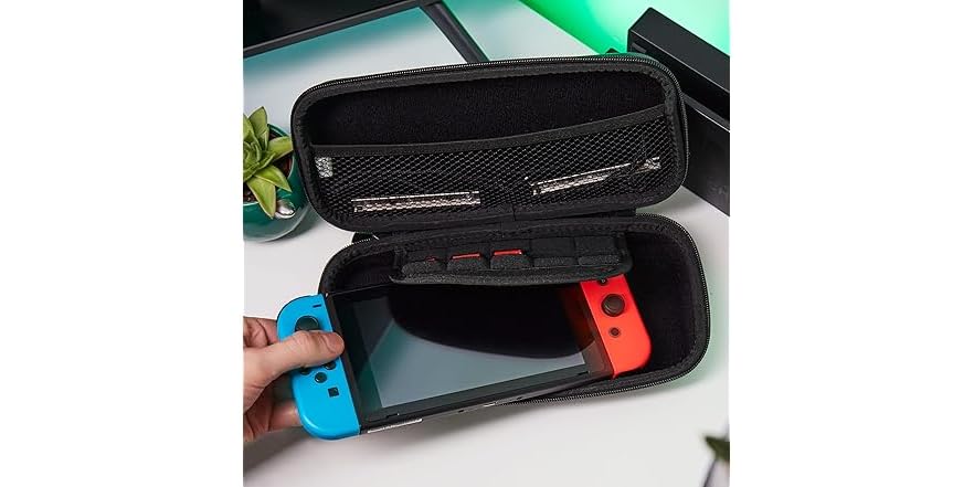 Numskull TMNT Hard Shell Travel Case