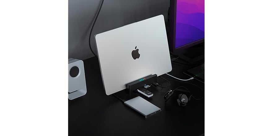 SABRENT USB-C Universal Laptop Docking Station