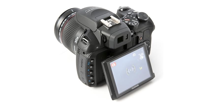 Fuji FinePix 16MP 30x Opt Digital Camera