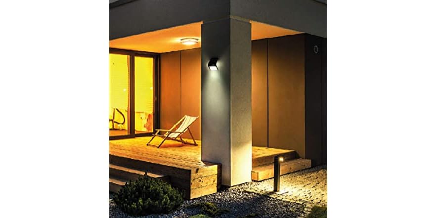 Luceco LED Solar Wall Light 3.2W
