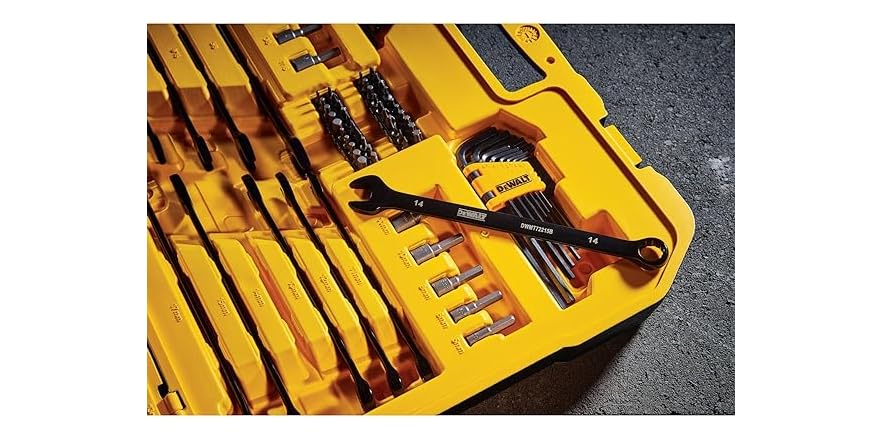DEWALT DWMT45184 184-piece Mechanics Tool Set
