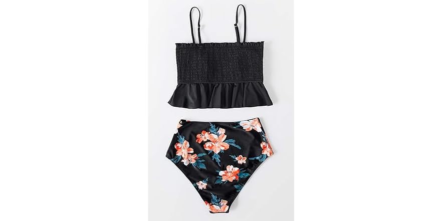 CUPSHE Two Piece Ruffled Swimsuit