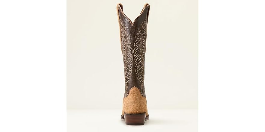 Ariat Women's Yellowstone Arena Dirt Boot (Open Box)