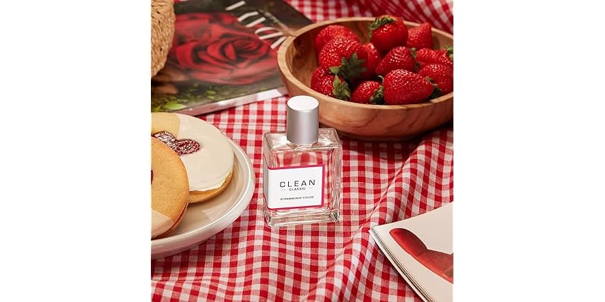CLEAN CLASSIC Strawberry Fields 30mL