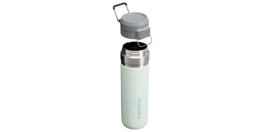 Stanley Quick Flip Go Bottle 24 oz