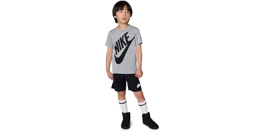 Nike Dri-Fit Sportswear Outfit Set
