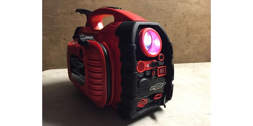 Speedway 7 in 1 Powerstation & Jumpstart