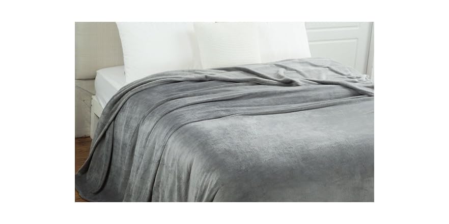 Ultra Soft Micro-Fleece Throw Blanket