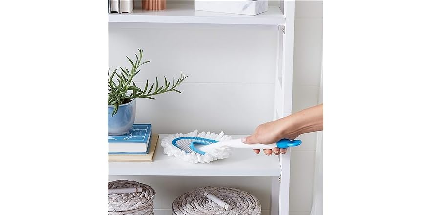 Amazon Basics Cleaning Duster