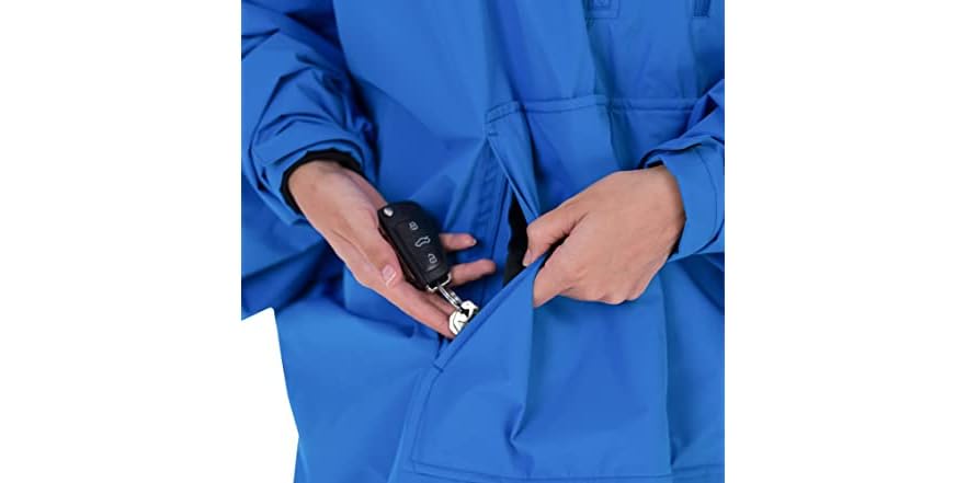 THE COMFY Splash Wearable Blanket