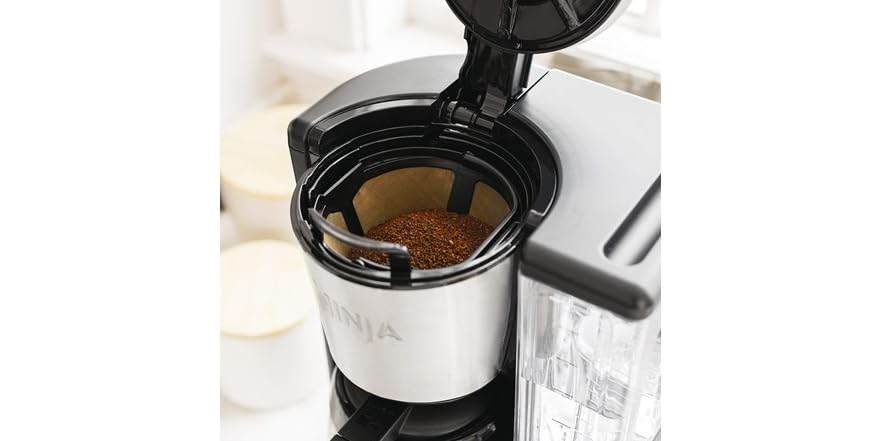 Ninja CE200 12-Cup Programmable Coffee Maker