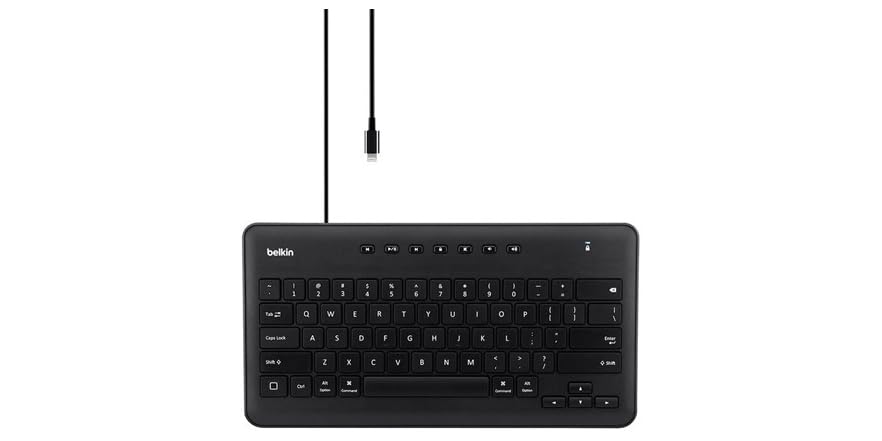 Apple iPad 6 with Belkin Keyboard Bundle (Open Box)