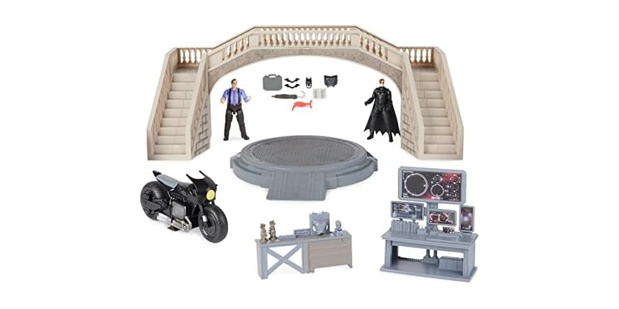 DC Comics Batman Batcave