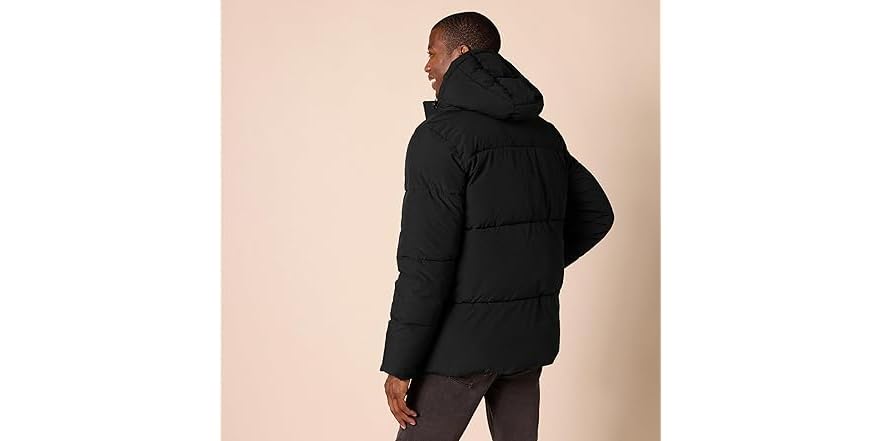 Amazon Essentials Hooded Puffer Coat