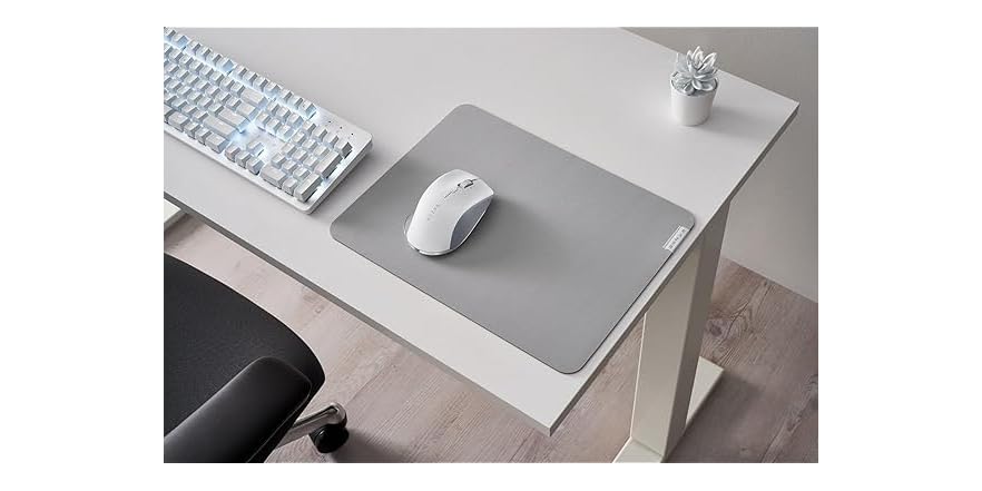 Razer Pro Click Humanscale Wireless Mouse (Open Box)