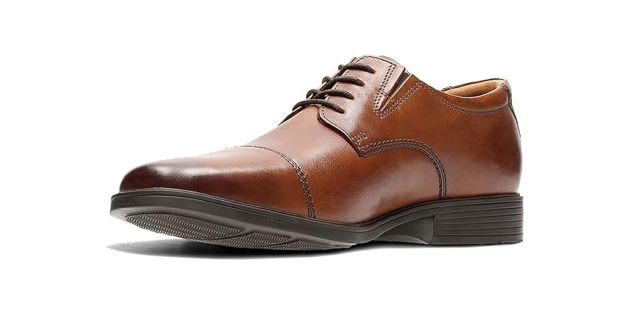 Clarks Men's Tilden Cap Oxford Leather Shoe