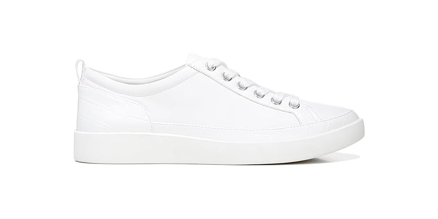 Vionic Women's Winny Oxford Shoes (Open Box)