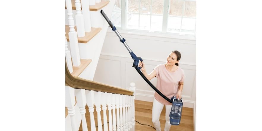 Shark LA301 Navigator Upright Vacuum, S&D