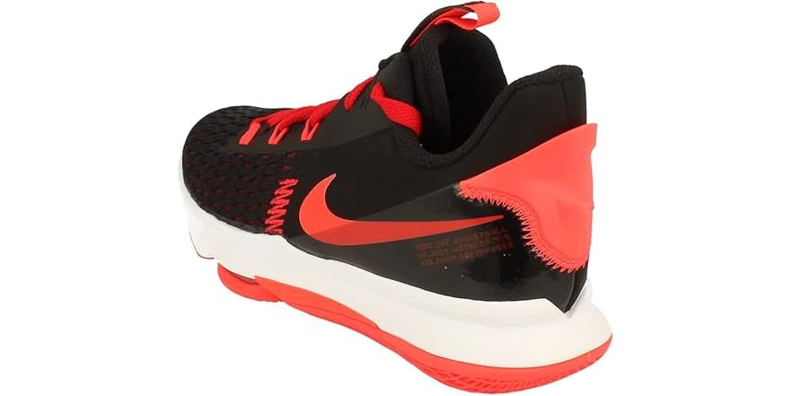 Nike Lebron Witness V Basketball Shoes