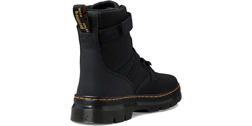 Dr. Martens Unisex Combs Combat Boot 5W/4M