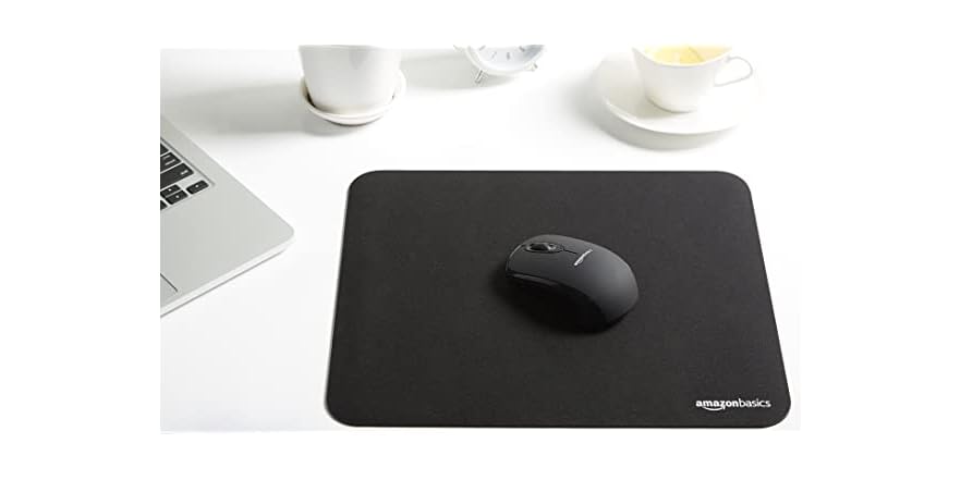 Amazon Basics Gaming Mouse Pad