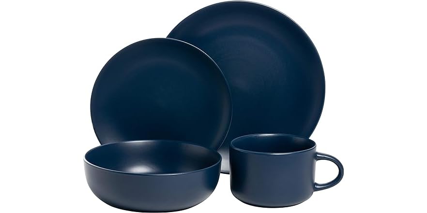 10 Strawberry Street Dinnerware Set