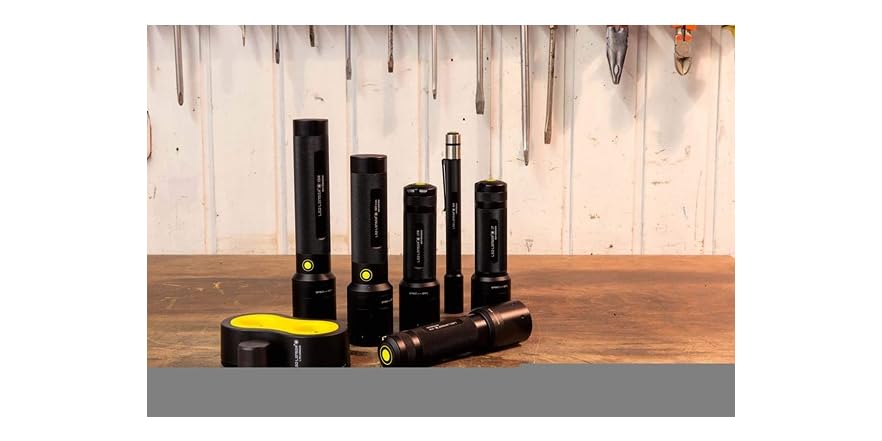 i9R Iron Rechargeable Flashlight