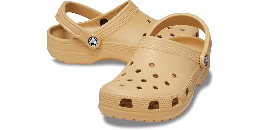 Crocs Classic Unisex Clog Wheat