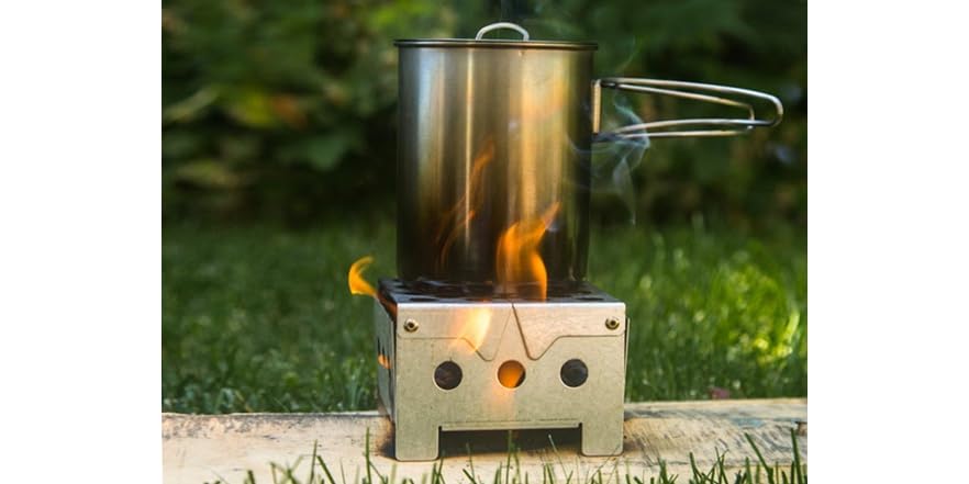Cube Stove with 2 Fire Starters