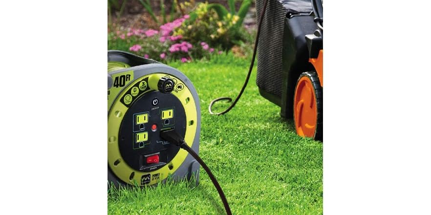 MasterPlug 40' Extension Cord Reel