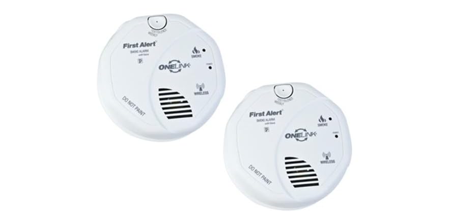 First Alert Onelink Smoke Alarm with Voice Alert - 2 Pack