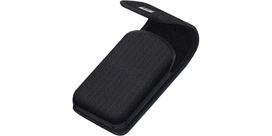 Reiko Durable Vertical Pouch with Magnet