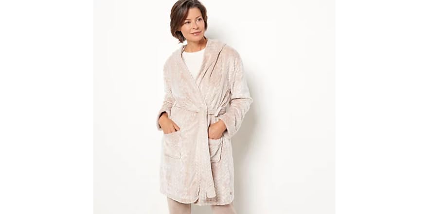 Koolaburra by Ugg Silky Plush Wrap Robe