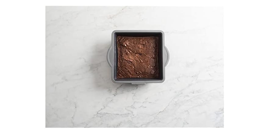 Trudeau Square Cake Pan Bundle, Black/Gray