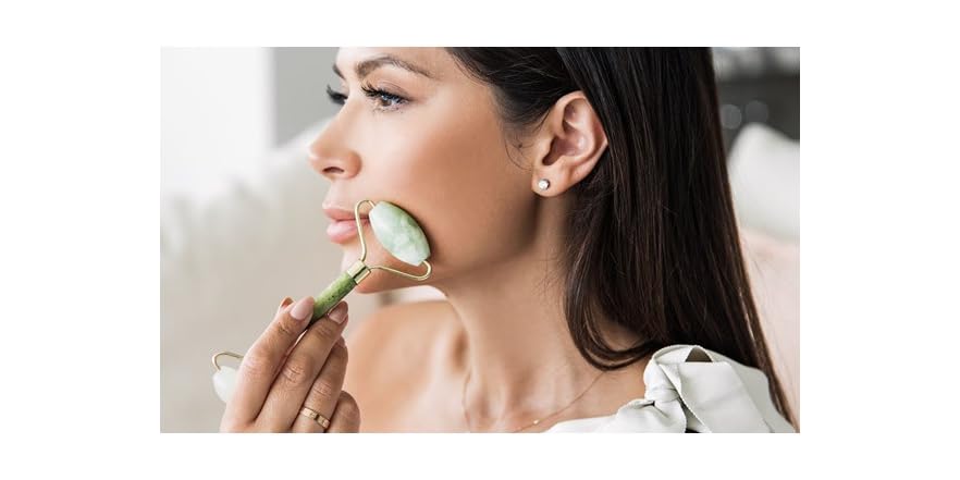 Amore Skincare Jade Face Roller