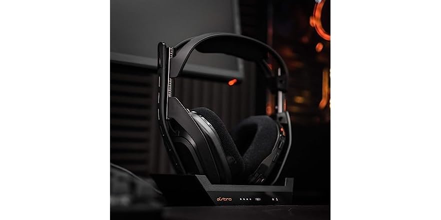 ASTRO Gaming A50 Wireless Headset + Base Station Gen 4 - Com (Open Box)