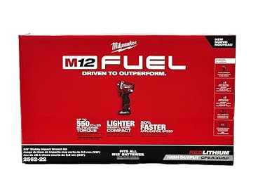 Milwaukee 2562-22 M12 FUEL Stubby 3/8" Impact Kit
