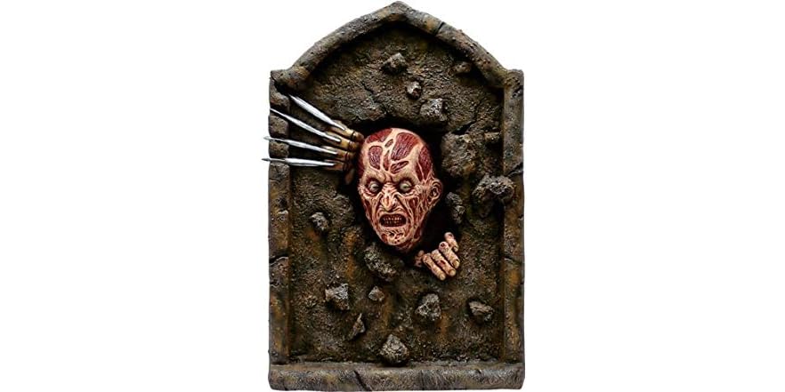 Nightmare on Elm Street Freddy Krueger…