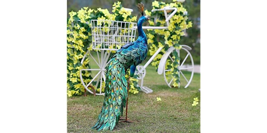 Outdoor Solar Peacock Statue