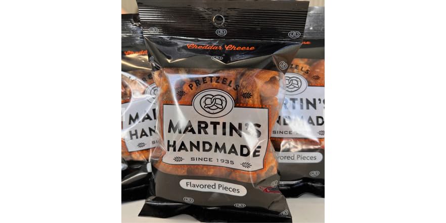 Martin Handmade Cheddar Cheese Pretzels 8 Pack