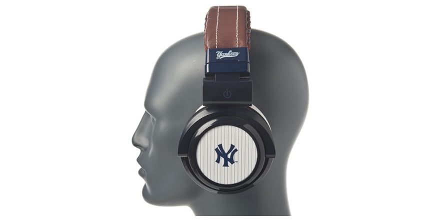 New York Yankees Over-the-Ear Headphones