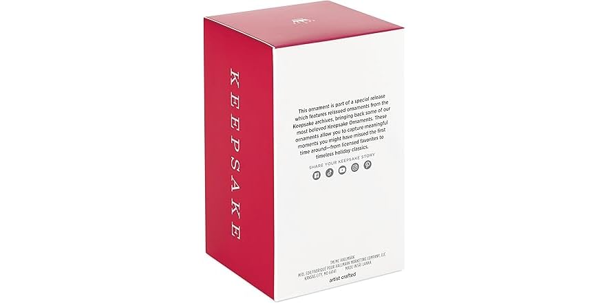 Hallmark Pokémon Pikachu Ornament