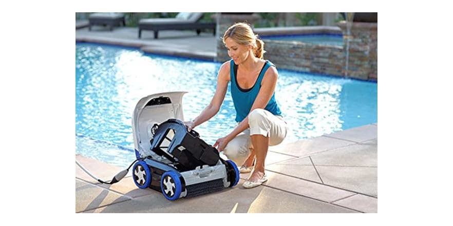 AquaVac 500 Robotic Pool Vacuum