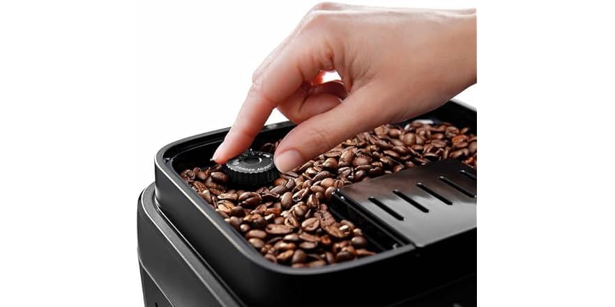 Delonghi Magnifica Evo with LatteCrema (Open Box)