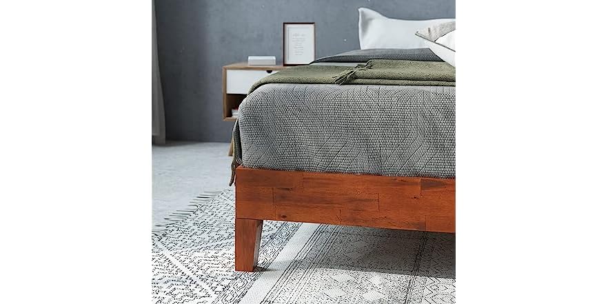 ZINUS Wen Deluxe Wood Platform Bed Frame