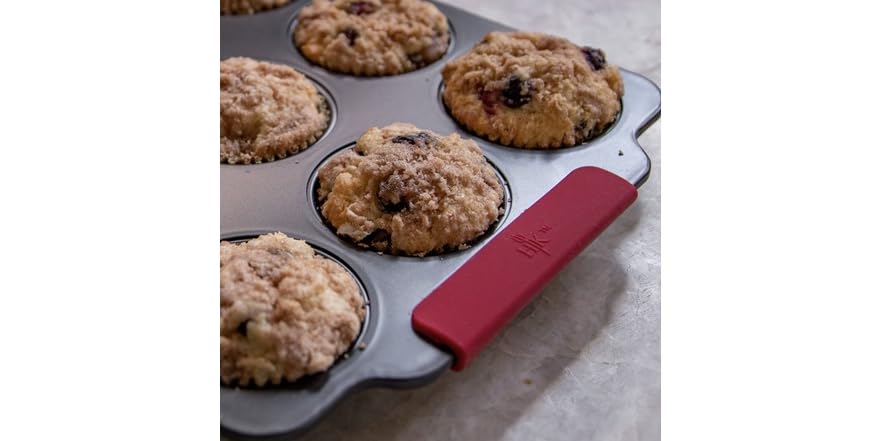 8-Piece Nonstick Signature Bakeware Set