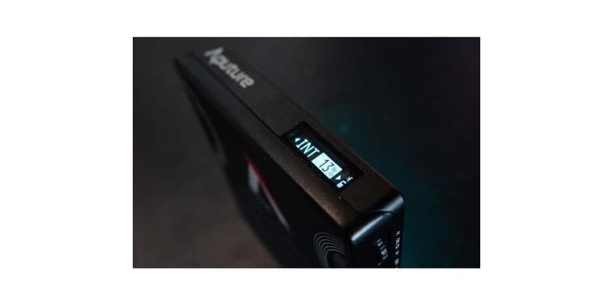 Aputure MC RGBWW Mini LED Light