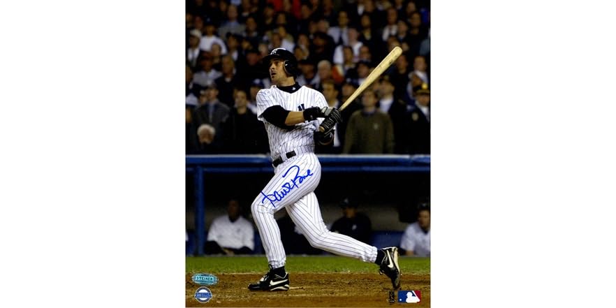 Aaron Boone 2003 ALCS GW HR 8x10 Photo
