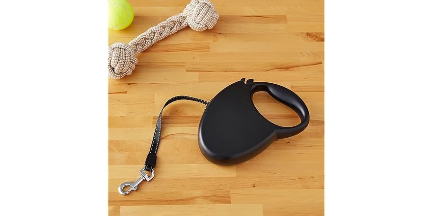 Amazon Basics Retractable Large Dog Leash